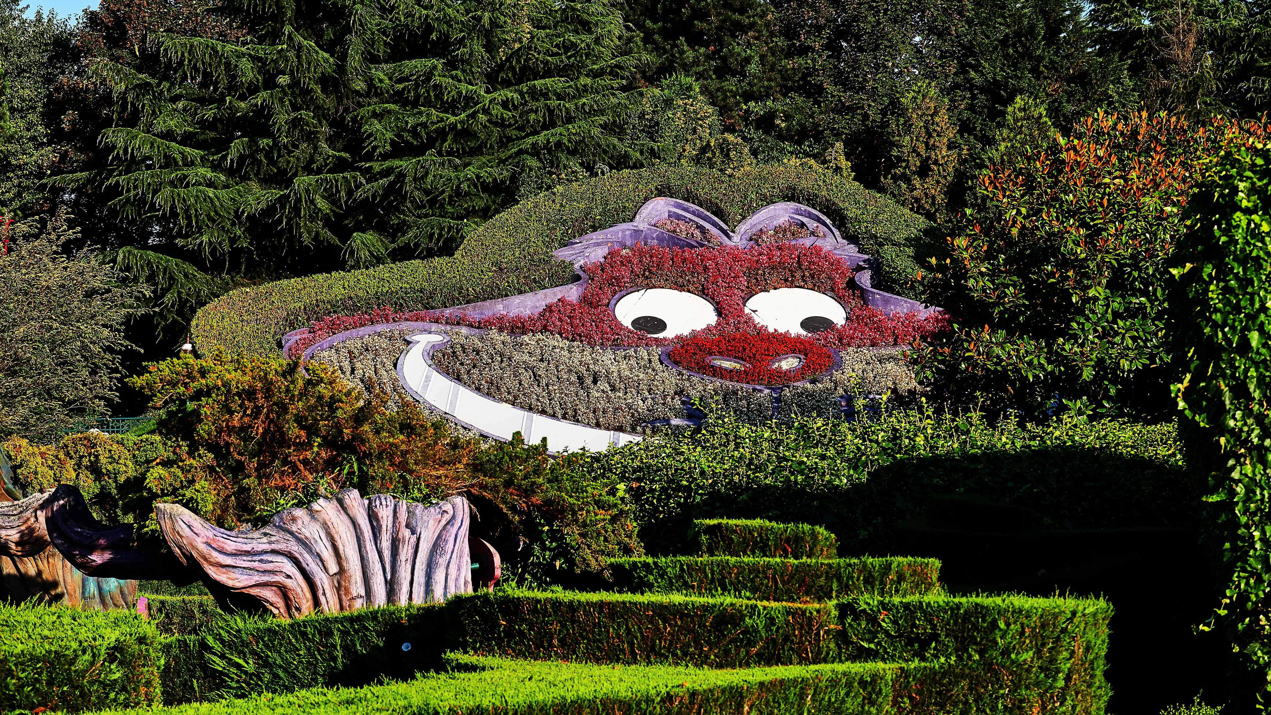 Disneyland Maleri Alice's Curious Labyrinth | Disneyland Paris