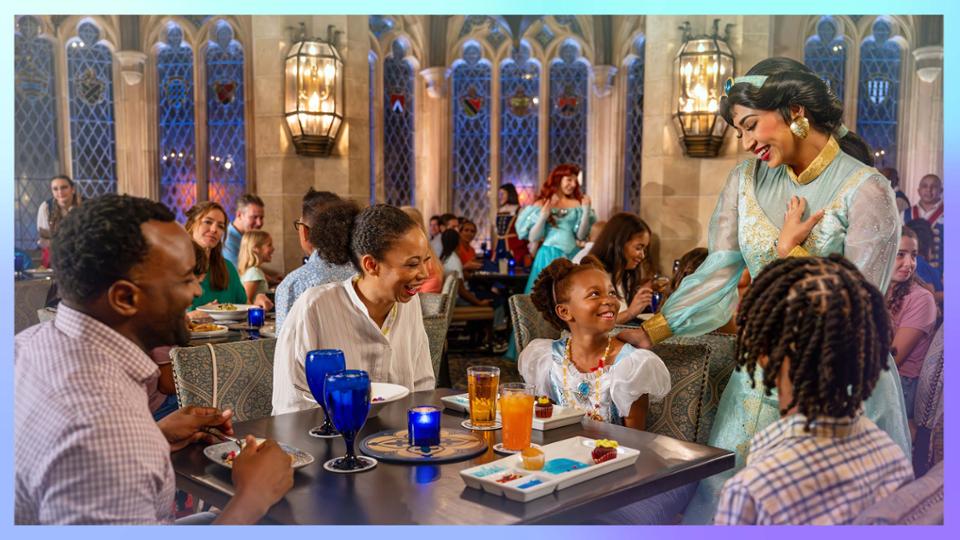 Adventure Way | Disneyland Paris