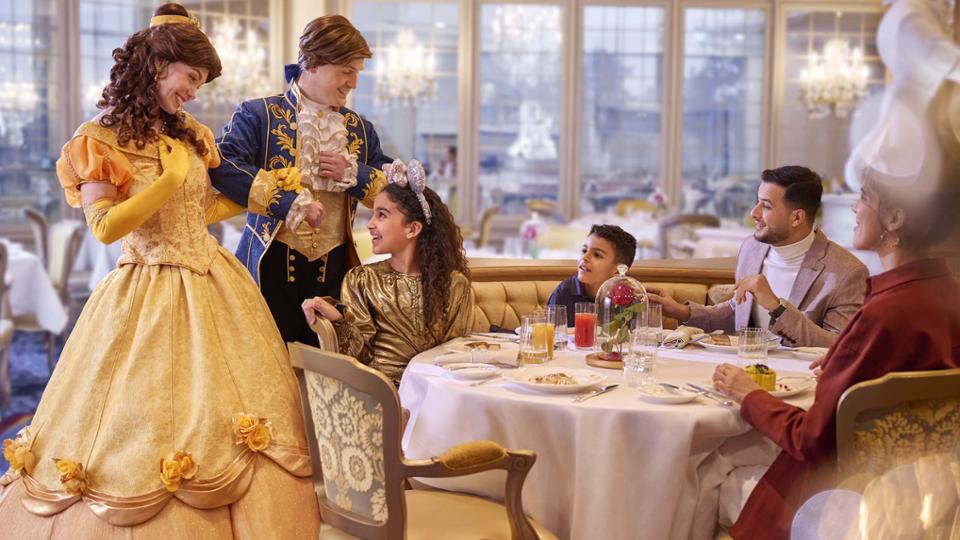 Disney Character Dining | Disneyland Paris