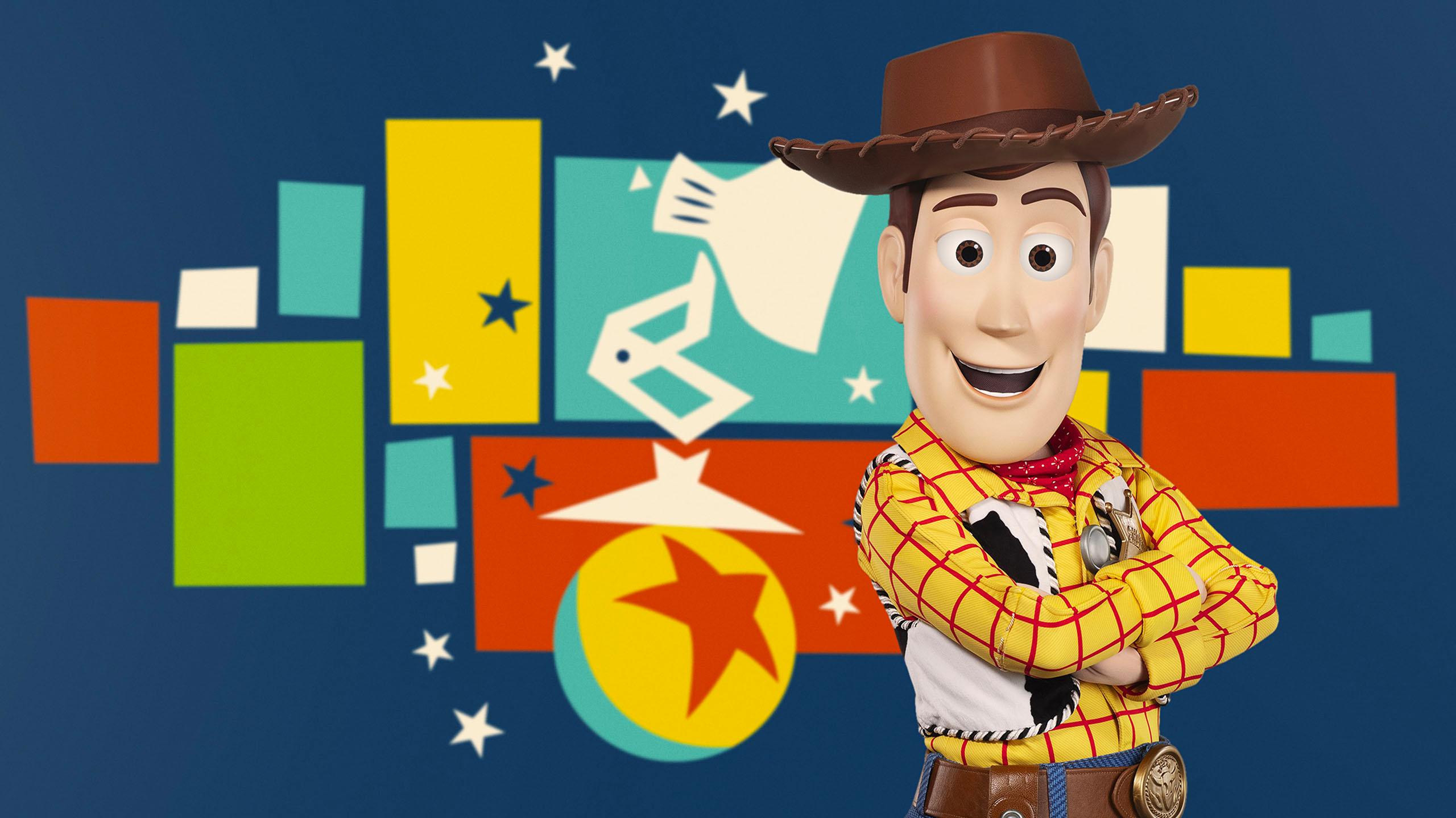 Meet Woody | Disneyland Paris