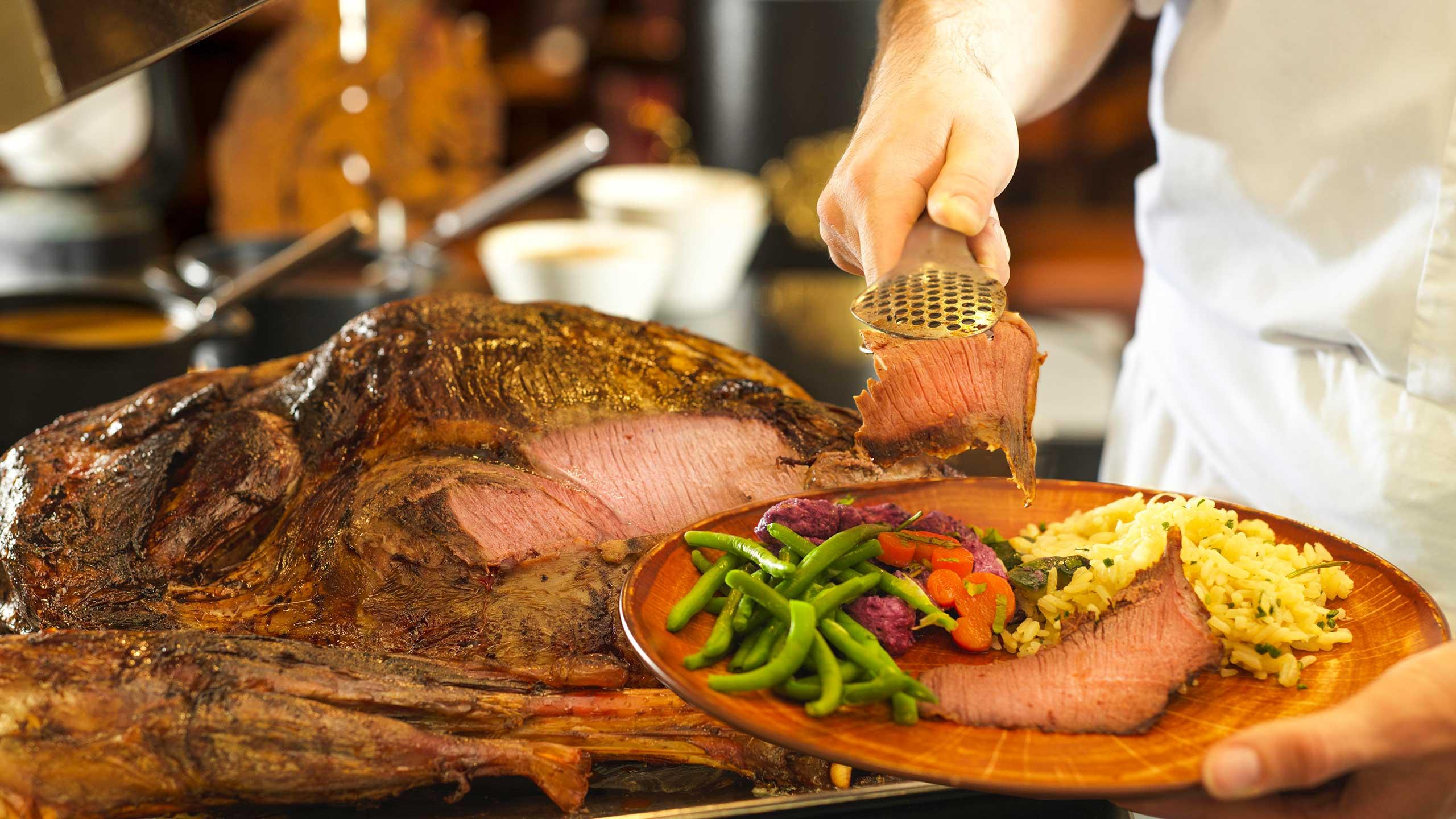 Hunter's Grill - Bookings and menu | Disneyland Paris