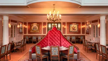 Disney Character Dining | Disneyland Paris