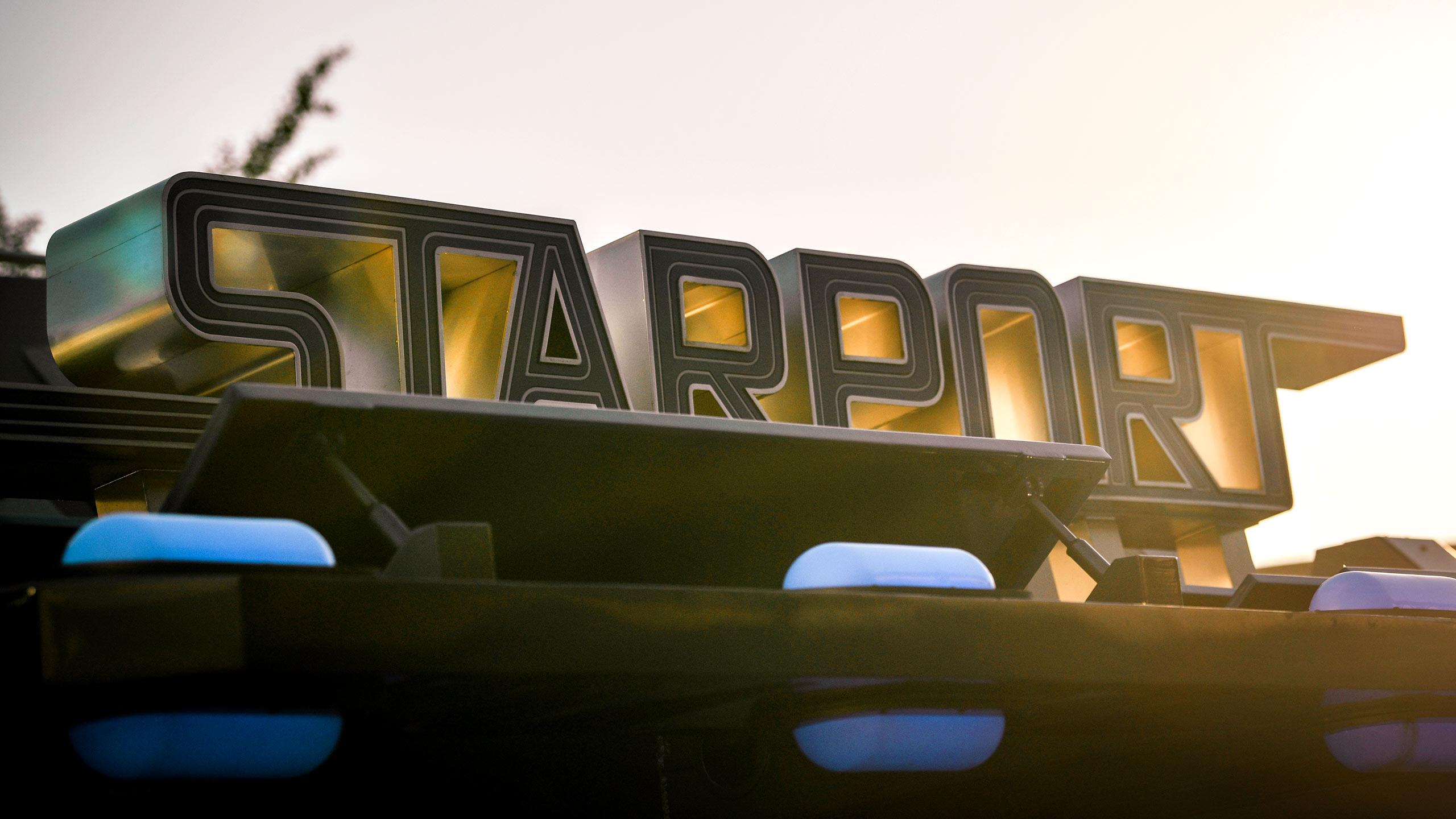 Starport Photographs: Your photos - Shop in Discoveryland | Disneyland ...