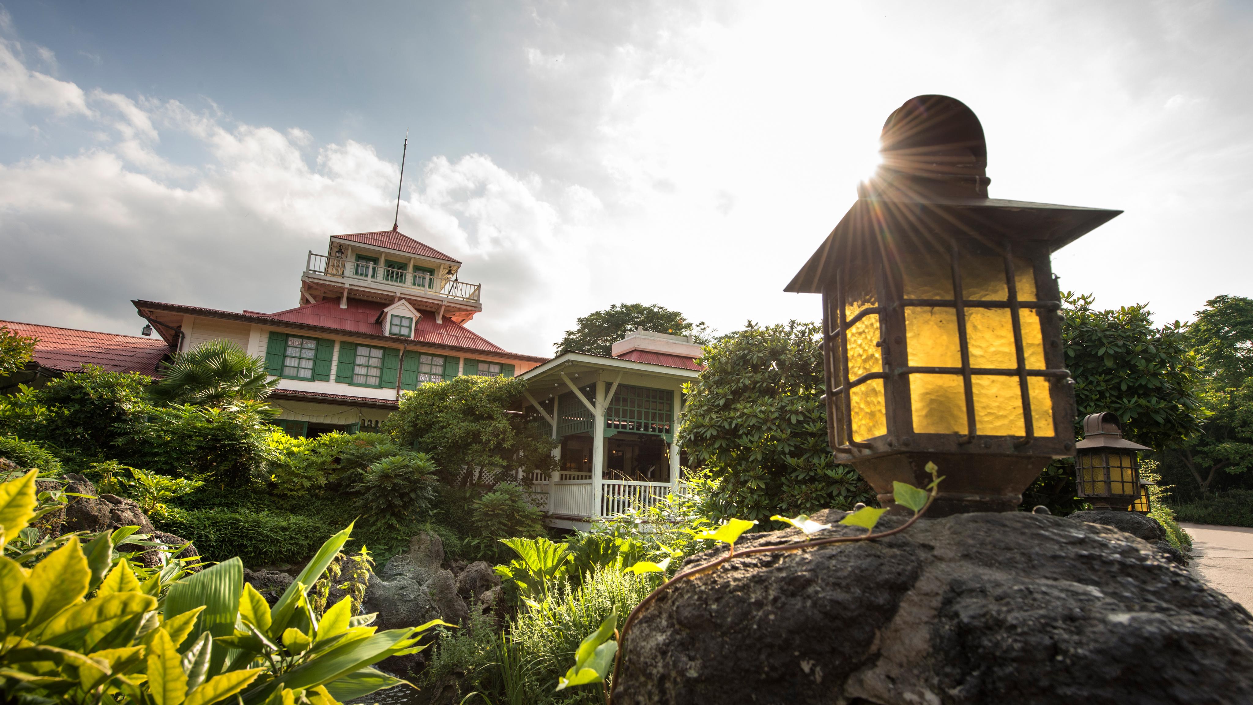 Colonel Hathi’s Pizza Outpost - Restaurant and menu | Disneyland Paris