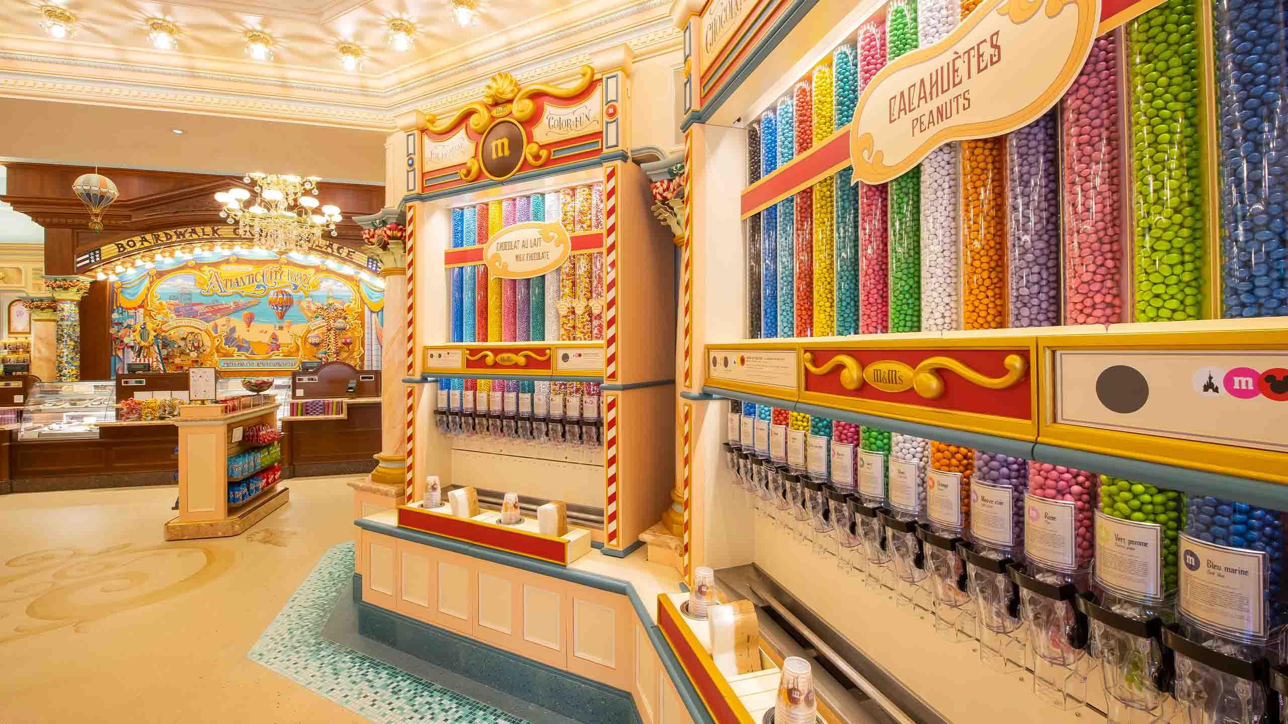 Boardwalk Candy Palace, presentado por M&M'S | Disneyland Paris