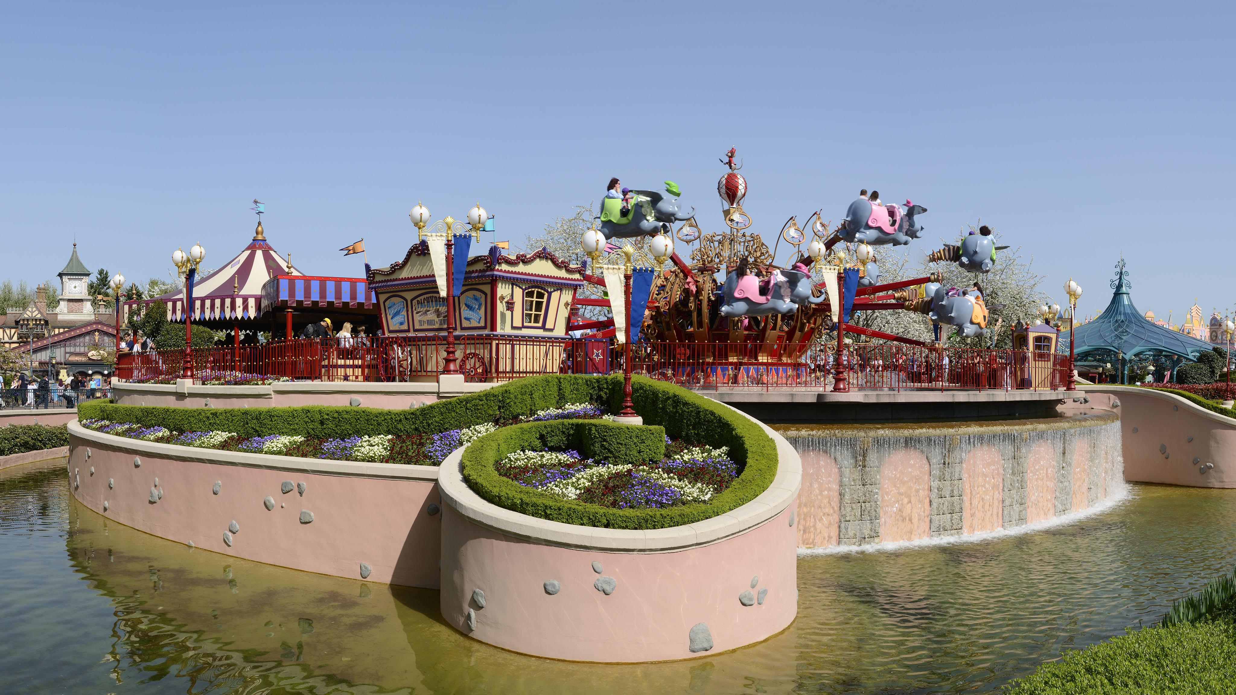 Dumbo the Flying Elephant | Disneyland Paris