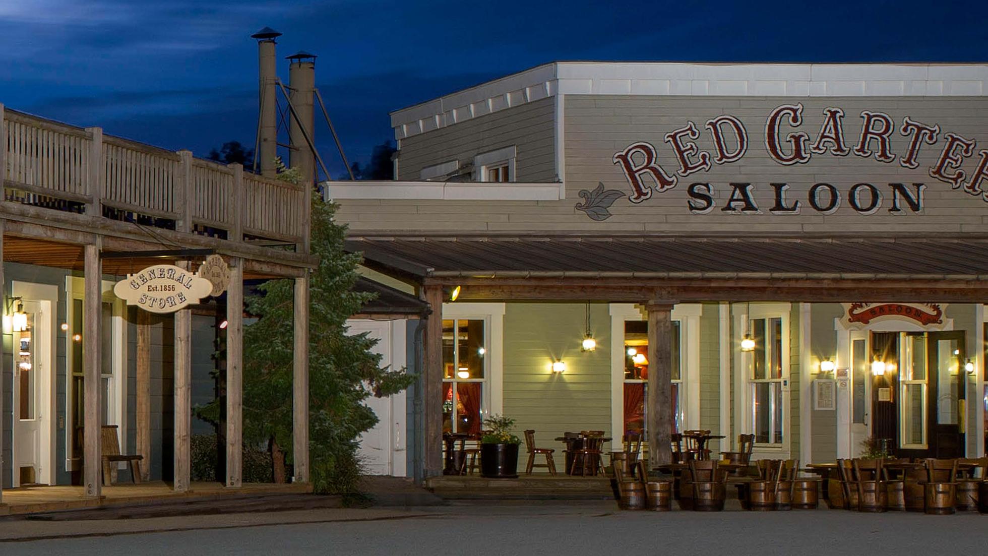Red Garter Saloon - Disney Hotel Cheyenne | Disneyland Paris