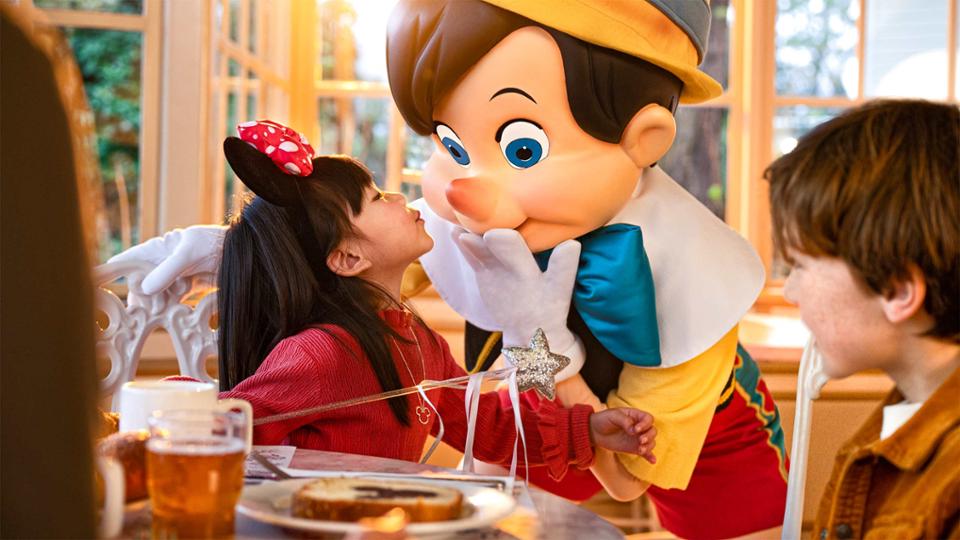 ¿Dónde comer en los Parques Disney? | Disneyland Paris