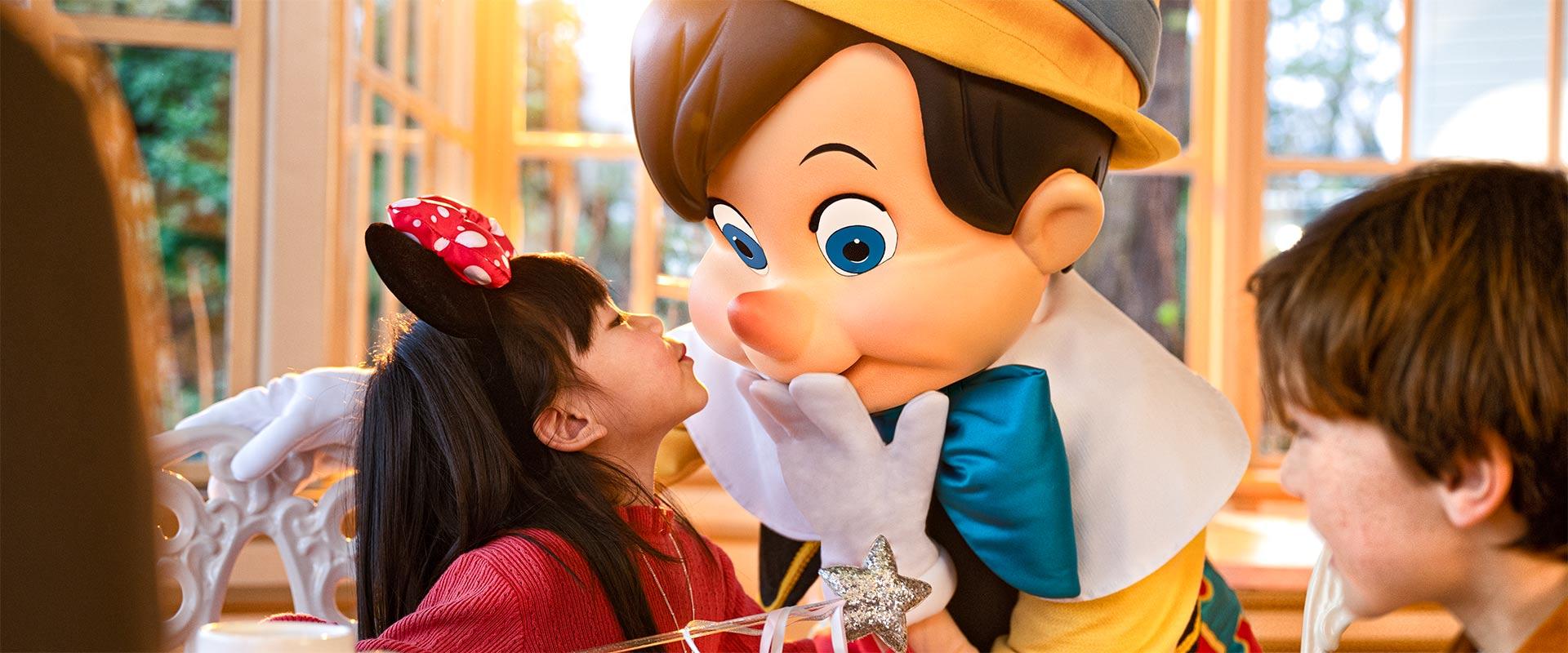 Comidas con Personajes Disney | Disneyland Paris