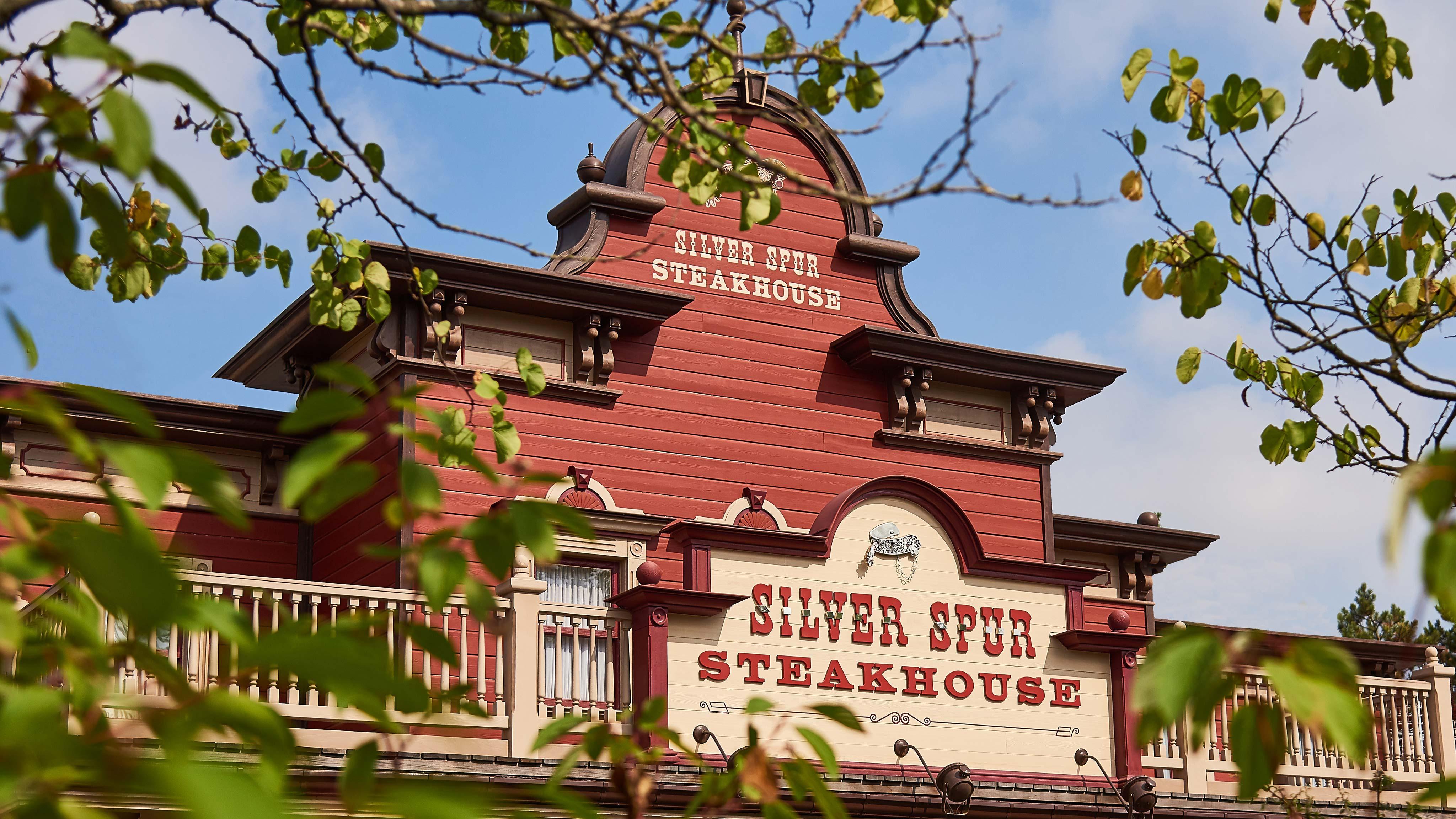 Silver Spur Steakhouse - Réservations et menu | Disneyland Paris
