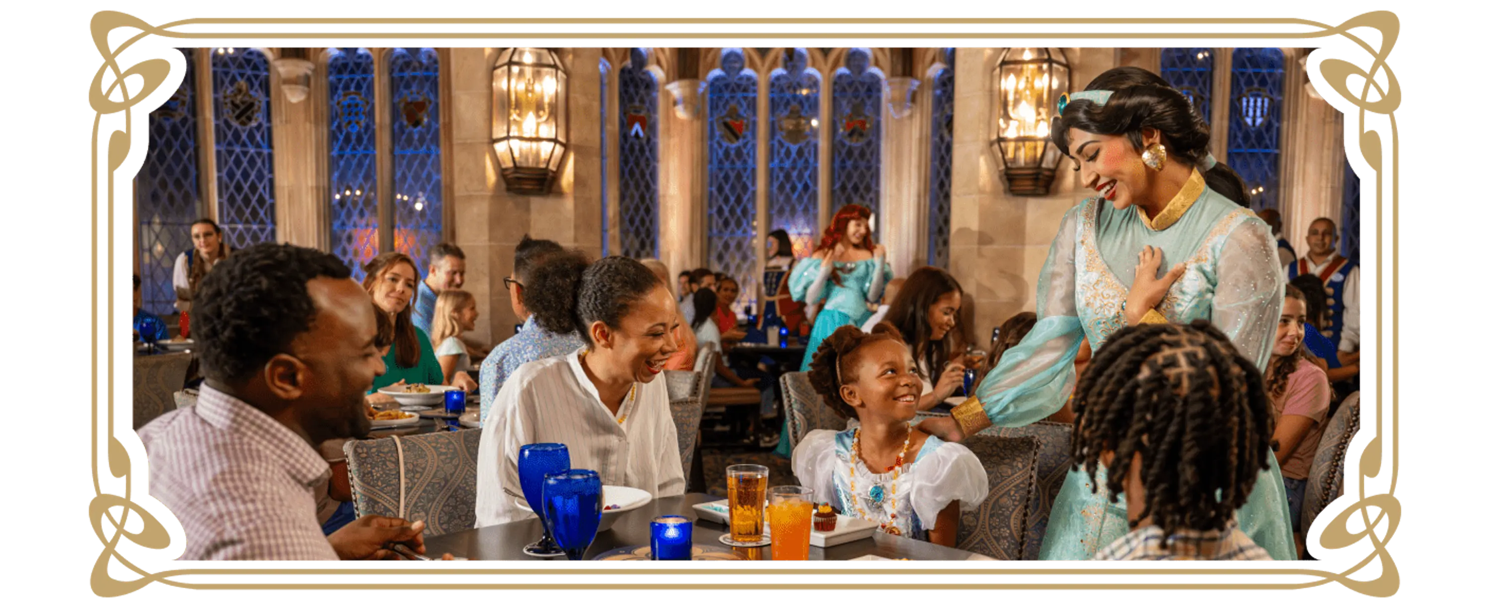 The Regal View Restaurant & Lounge | Disneyland Paris